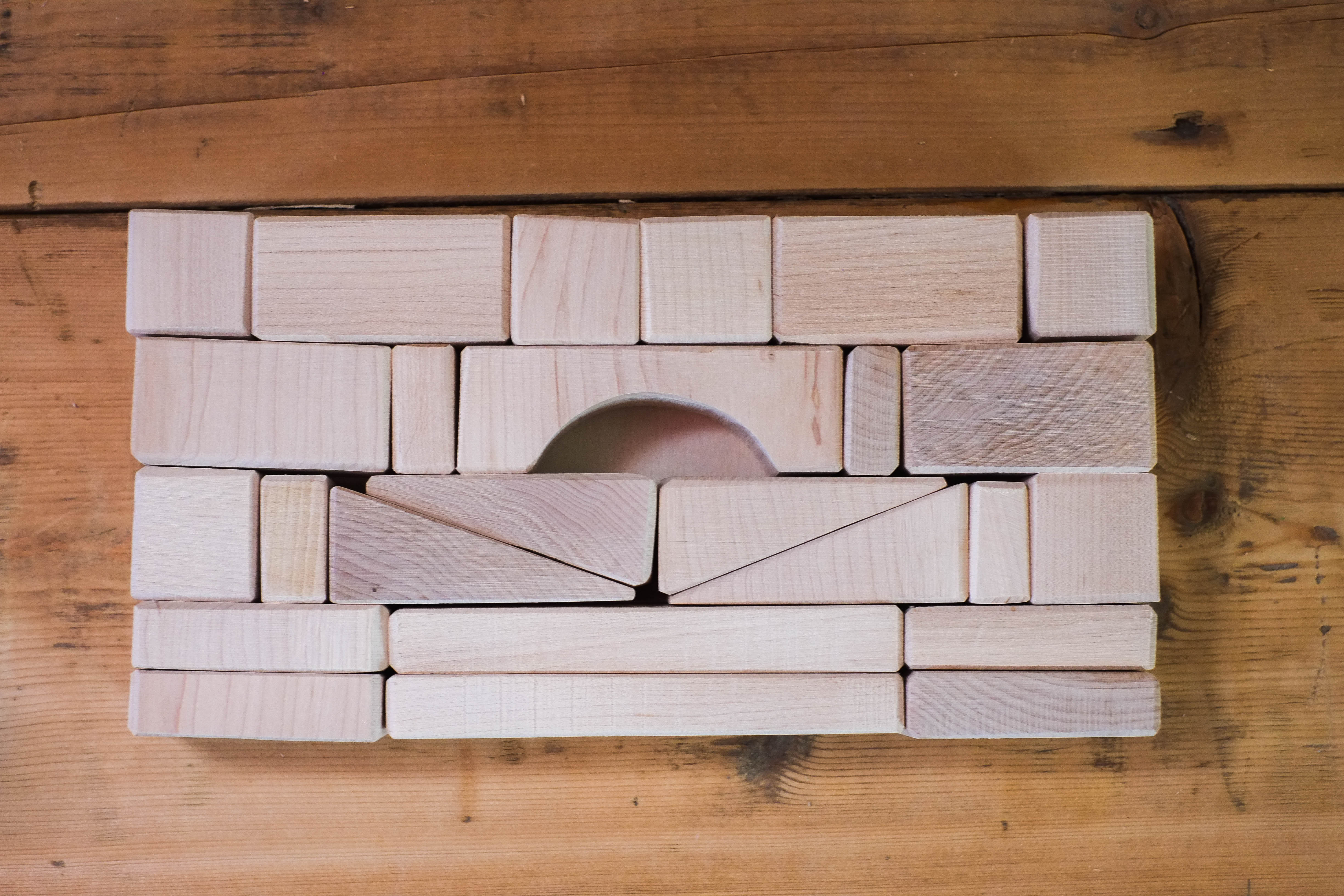 26 Piece Harrison Block Set - Unit Blocks Made in Canada – Wood Wood Toys