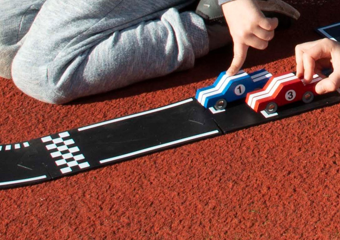 Waytoplay Flexible Roads - Grand Prix (24 pieces) – Wood Wood Toys